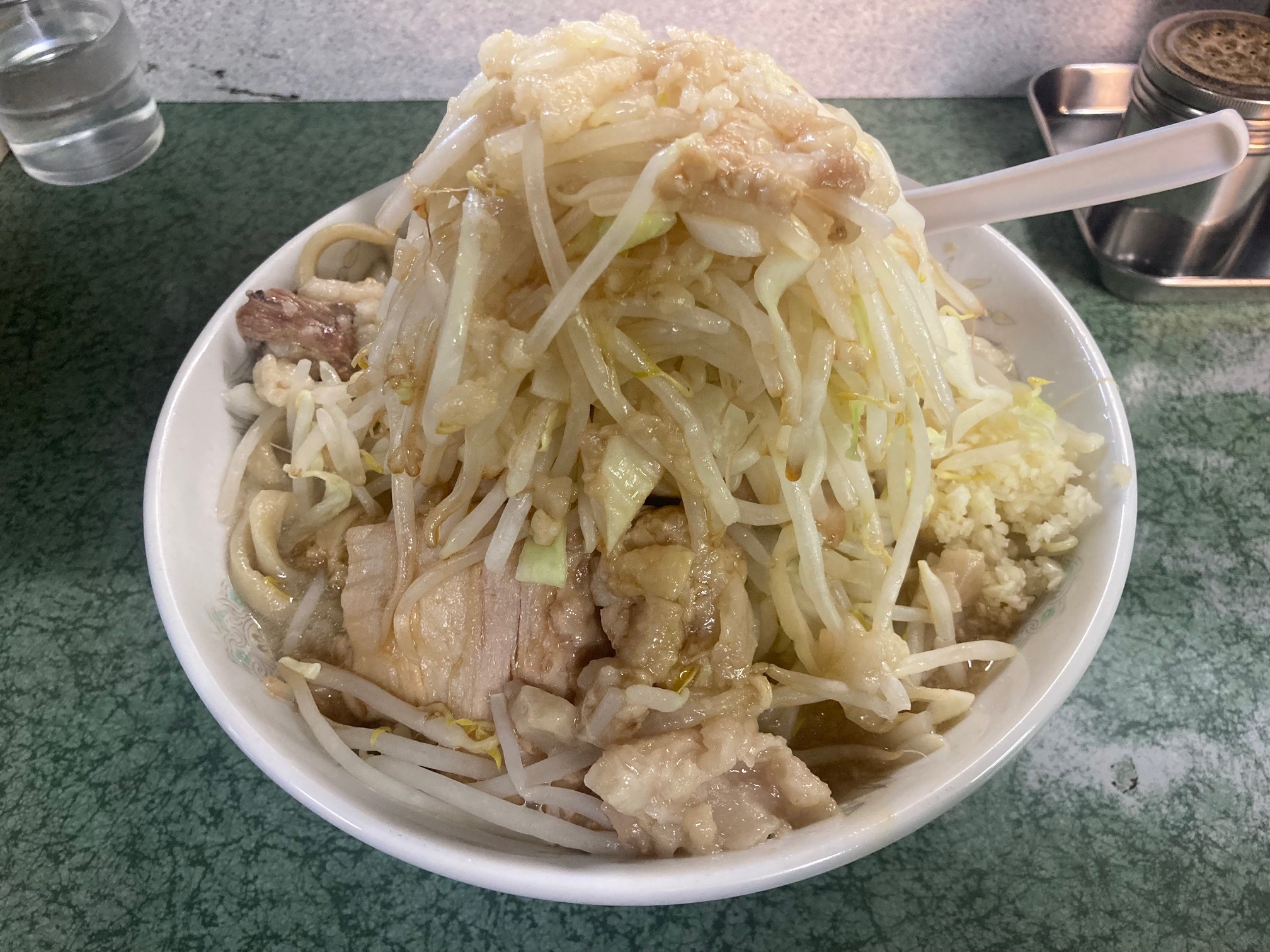 RAMEN JIRO Shinjuku Otakibashi Dori - RAMEN JIRO ONLINE Ⅲ
